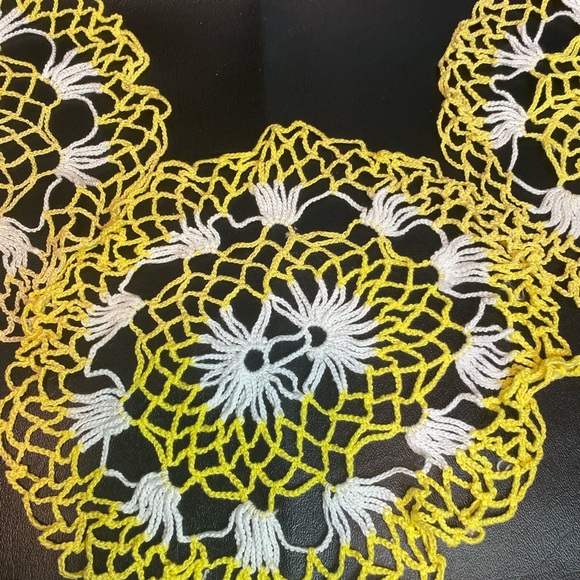 Accents | Vintage Set Of Hand Crocheted Yellow And White Doilies | Poshmark